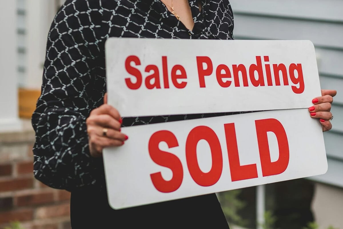 10 Signs You Should Sell Your Home